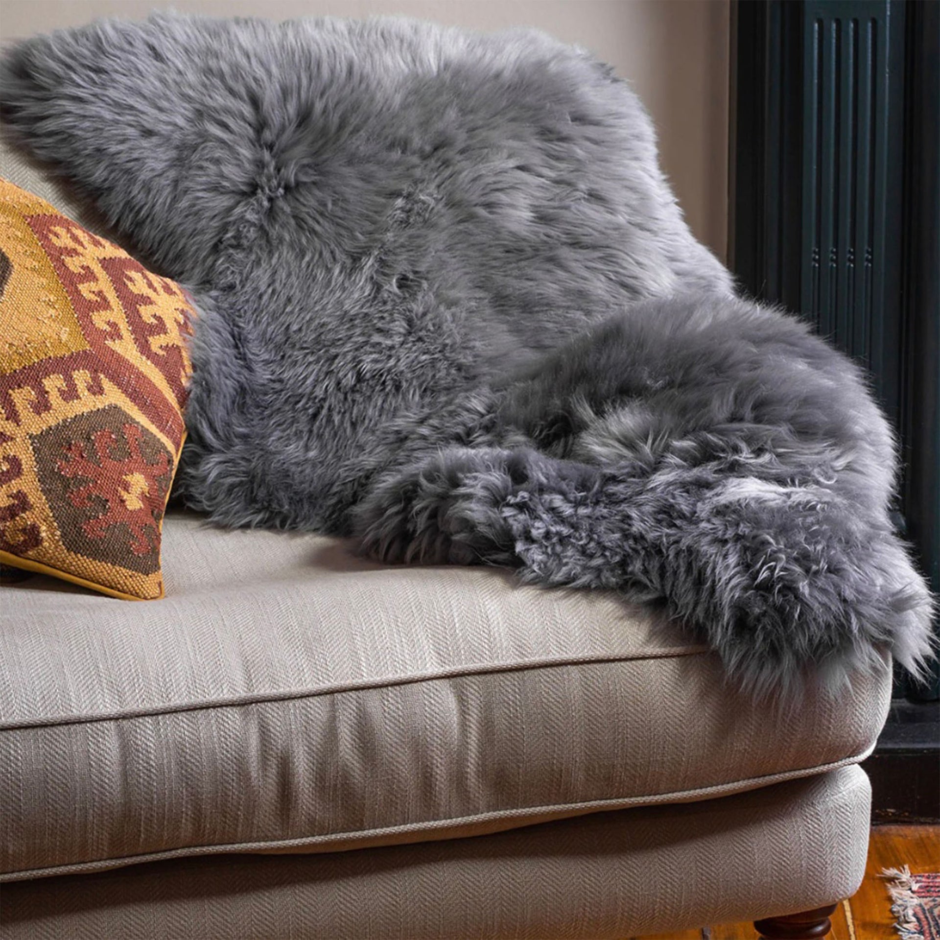 Extra Large Long Wool Sheepskin Rug – The Old Piggery